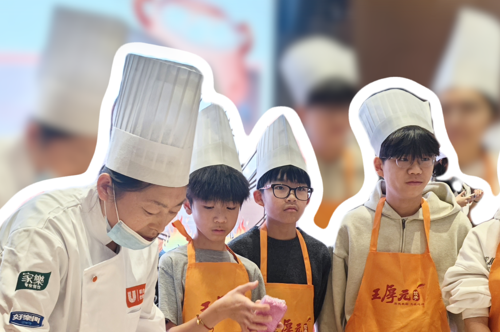 Little Capybaras Eating Bamboo Leaves-LICC
